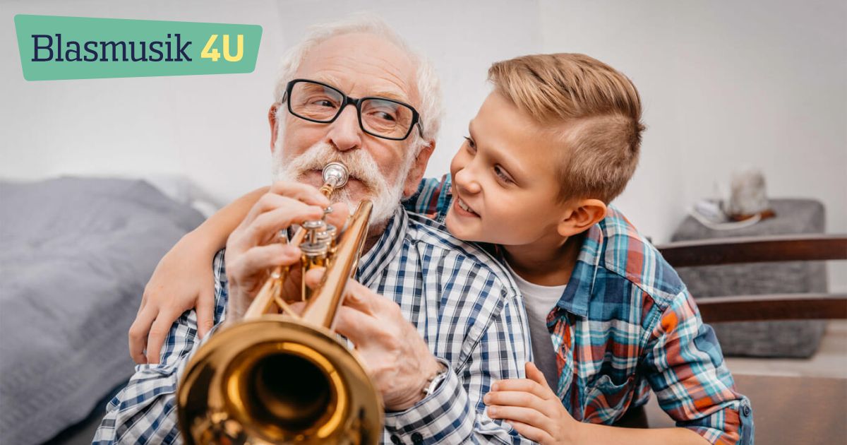 Gemeinsames Musizieren baut Brücken / Blasmusik4u
